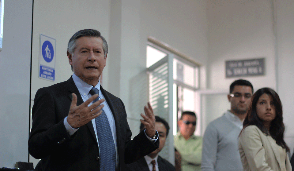 archive_noticias - Universidad Central del Ecuador